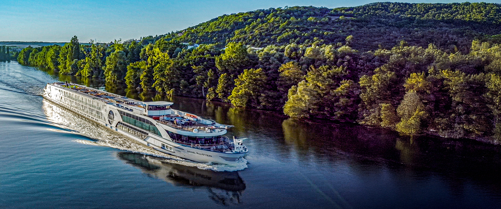 Award Winning River Cruises and Escorted Tours | Riviera Travel